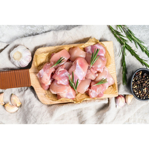 CHICKEN CURRY WITH BONE (From size 9 whole bird) 3KG Pack – Flying Poultry
